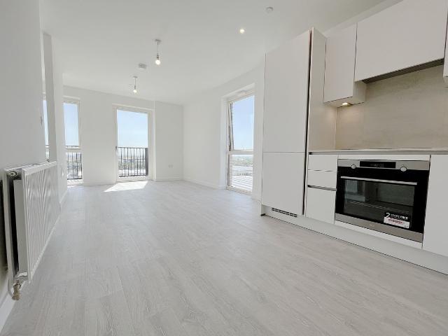 Forastero House, Hayes UB3, 1 bed flat to rent, £1,600 pcm | PrimeLocation