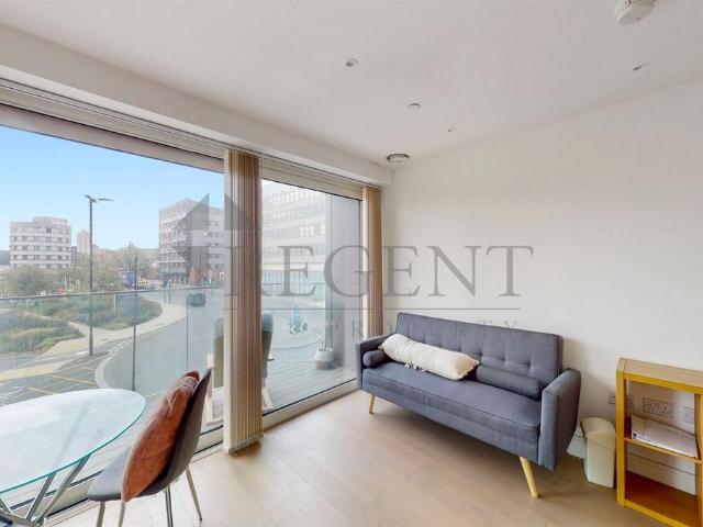 Forbes Apartments, Brigadier Walk,SE18 1 bed apartment to rent £2,100 pcm £485 pw