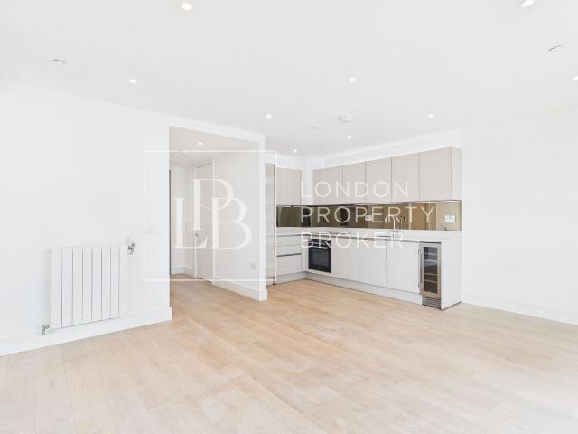 Forbes Apartments, Royal Arsenal Riverside SE18, 1 bed flat to rent, £2,200 pcm | PrimeLocation