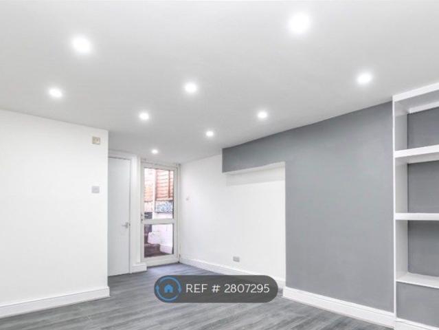 Forburg Road, London N16, 1 bed flat to rent, £1,675 pcm | PrimeLocation