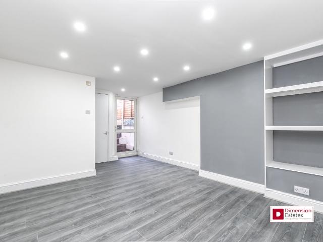 Forburg Road, Stoke Newington, Hackney N16, 1 bed flat to rent, £1,675 pcm | PrimeLocation