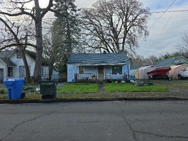 Ford St SE