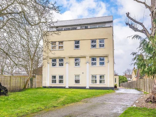 Fordbridge Road, Sunbury On Thames TW16, 3 bed flat to rent, £2,495 pcm | PrimeLocation