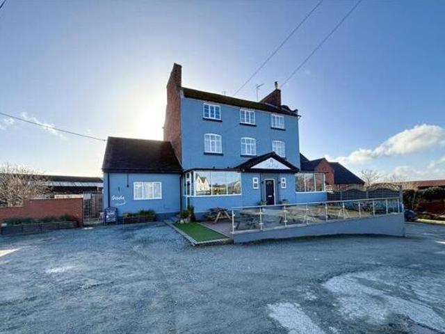 Forden, Welshpool, 4 Bedroom Detached