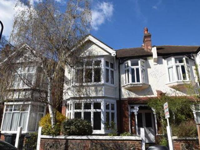 Fordhook Avenue, Ealing Common, 4 Bedroom Semi detached