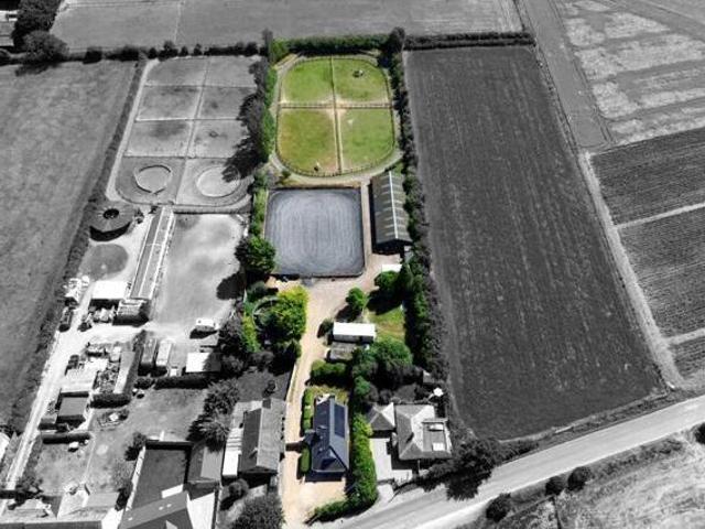Fordham Road, Freckenham, Equestrian Facility For
