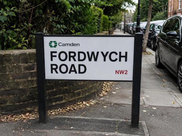 Fordwych Road, London NW2 2 bed house to rent £2,695 pcm £622 pw