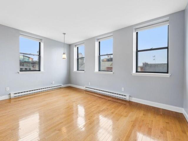 Fore St Apt,portland, Condo For Sale