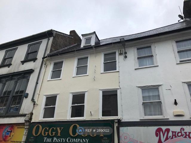 Fore Street, Bodmin PL31, 2 bed flat to rent, £750 pcm | PrimeLocation