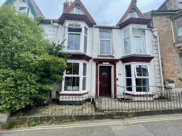 Fore Street, Camborne TR14, Room to rent, £800 pcm | PrimeLocation