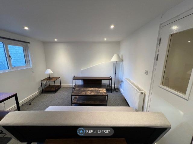 Fore Street, Exeter EX4, 1 bed flat to rent, £1,062 pcm | PrimeLocation