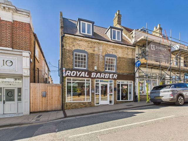 Forehill, Ely CB7, 2 bed maisonette to rent, £1,300 pcm | PrimeLocation