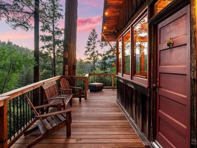 Forestville, CA 95436