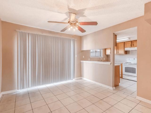 Forestwood Apartments 2 Bedroom Apartment for Rent at 2700 Mary St, Slidell, LA 70458