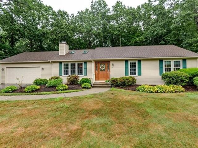 Forestwood Dr, Smithfield, Home For Sale