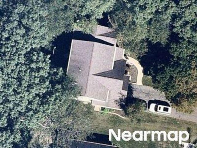 Forestwood Dr
