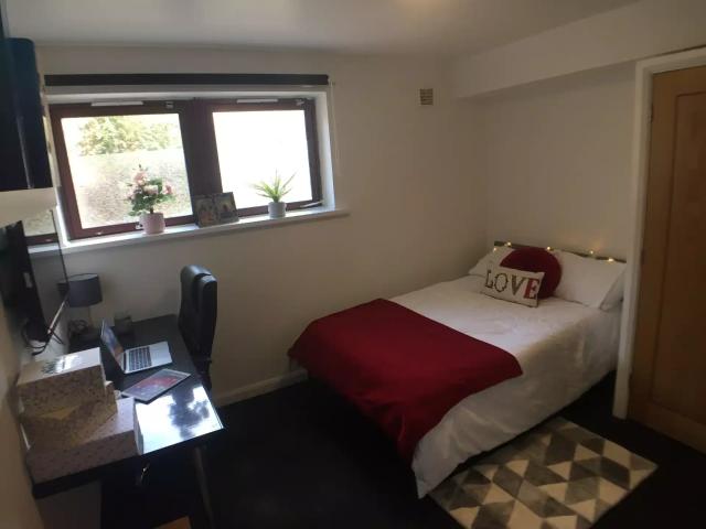 Forest Court, Loughborough Has an Apartment