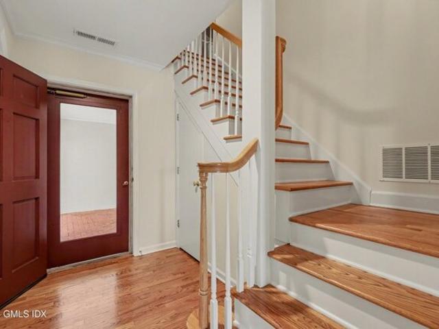 Forest Ave Apt,old Greenwich, Condo For Sale