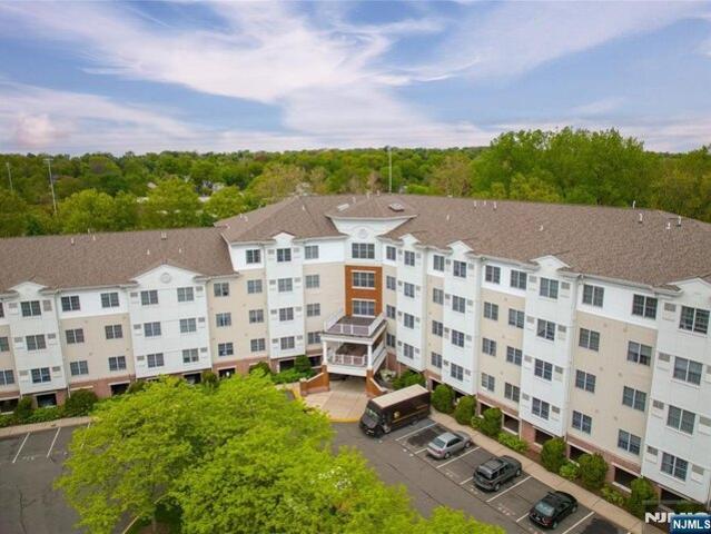Forest Ave Apt,paramus, Property For Sale