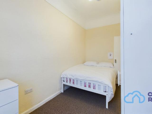 Forest Gate, London E7, Room to rent, £724 pcm | PrimeLocation