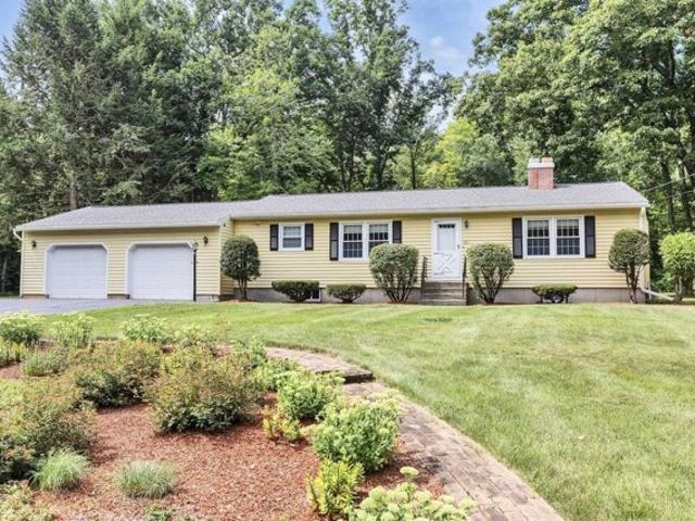 Forest Dr, Bedford, Home For Sale