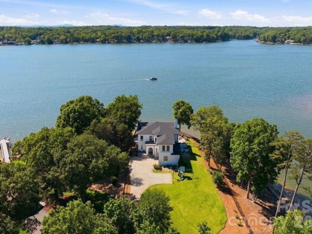 Forest Home Rd, Charlotte, Home For Sale