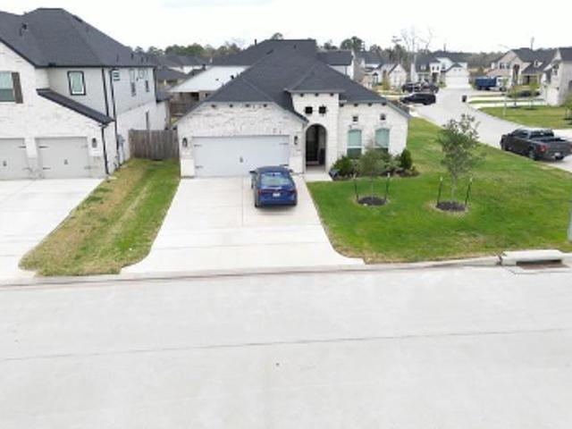 Forest Hazel Dr