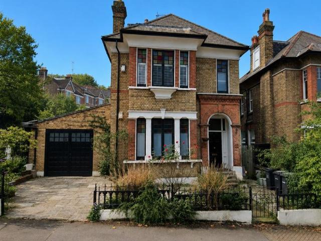 Forest Hill Road, London SE23, 1 bed flat to rent, £1,850 pcm | PrimeLocation