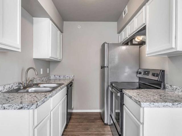 Forest Oaks Apartments 2 Bedroom Apartment for Rent at 5700 Nw 23rd St, Oklahoma City, OK 73127 Windsor Forest