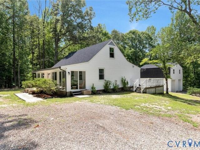 Forest Ln, King William, Home For Sale