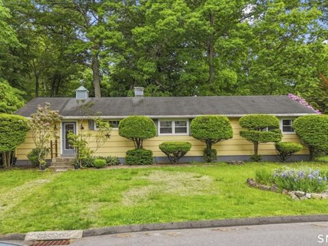 Forest Ln, Wolcott, Home For Sale
