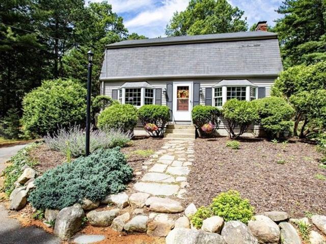Forest St, Marshfield, Home For Sale