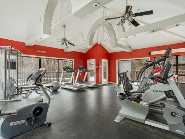 Forest Pointe Apartments 2 Bedroom Apartment for Rent at 1100 Oak Tree Ave, Norman, OK 73072