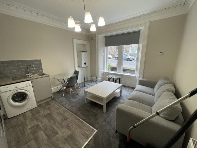 Forest Park Road, Dundee DD1, 2 bed flat to rent, £925 pcm | PrimeLocation