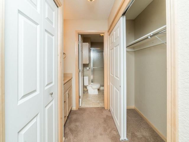 Forest Place Apartments 1 Bedroom Apartment for Rent at 217 Nebraska Ave W, St. Paul, MN 55117 North of Maryland