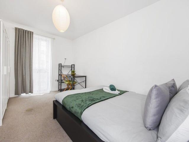 Forest Road, Walthamstow E17, Room to rent, £775 pcm | PrimeLocation