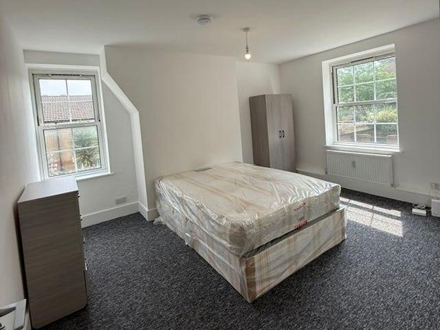 Forest Road, Walthamstow E17, Room to rent, £700 pcm | PrimeLocation