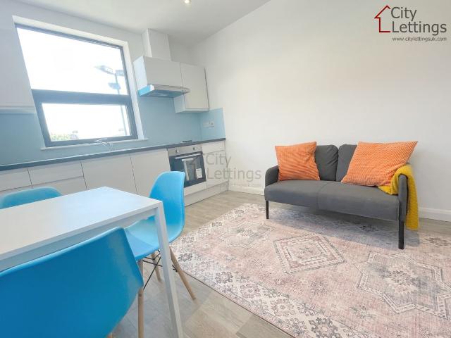 Forest Road West, Nottingham NG7, 2 bed shared accommodation to rent, £1,083 pcm | PrimeLocation