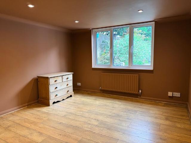 Forest Road, Bordon, GU35 9BB