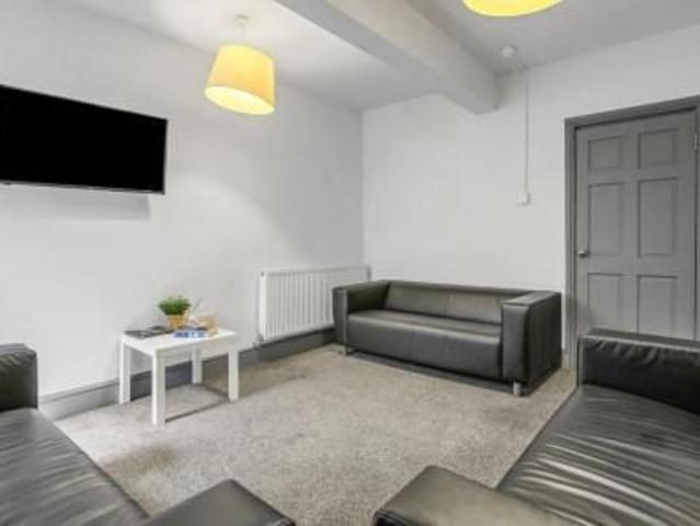 Forest Road East, Nottingham, NG1