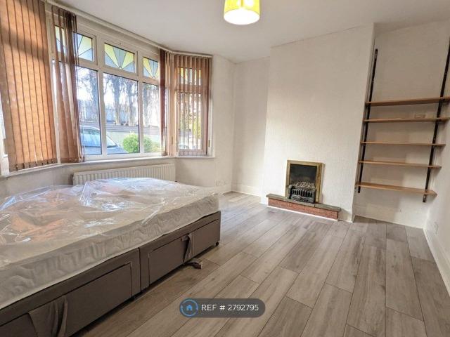 Forest Road, Fishponds, Bristol BS16, 4 bed semi detached house to rent, £2,090 pcm | PrimeLocation