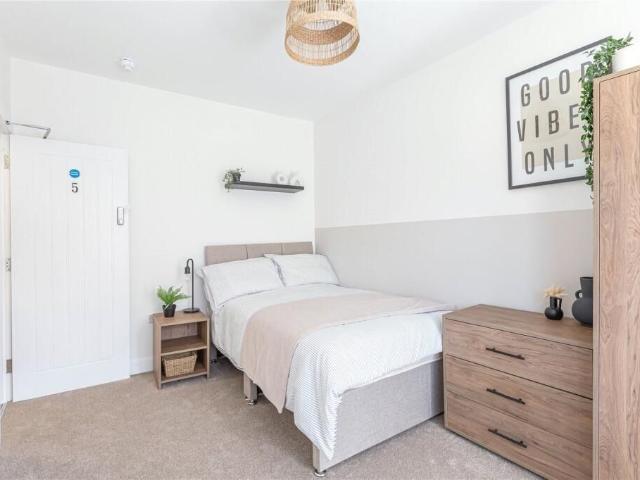 Forest Road, Fishponds BS16, 1 bed terraced house to rent, £775 pcm | PrimeLocation