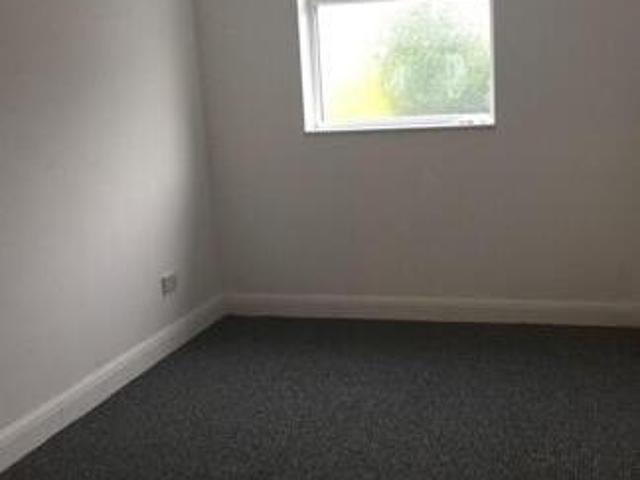 Forest Road, Ilford, 1 Bedroom Flat