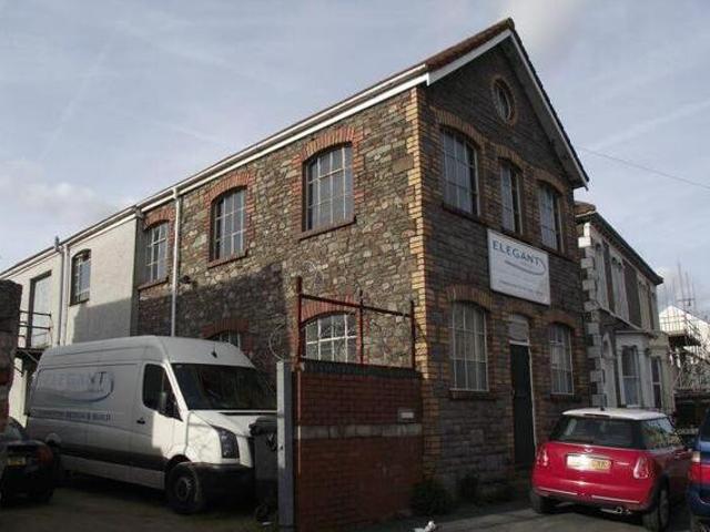 Forest Road, Kingswood, Commercial Property For