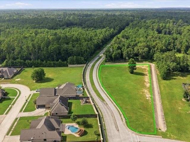 Forest Rd, Lumberton, TX 77657