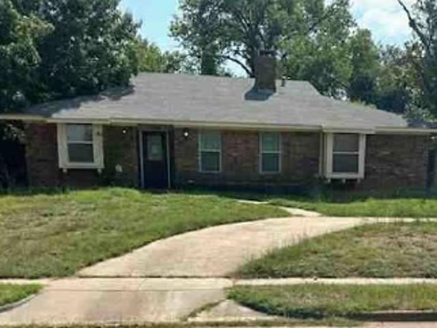 Forest Ridge Dr