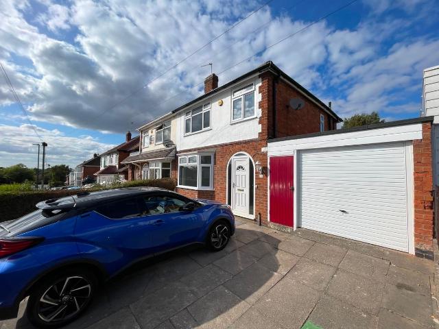 Forest Rise, Leicester LE7, 3 bed shared accommodation to rent, £1,345 pcm | PrimeLocation