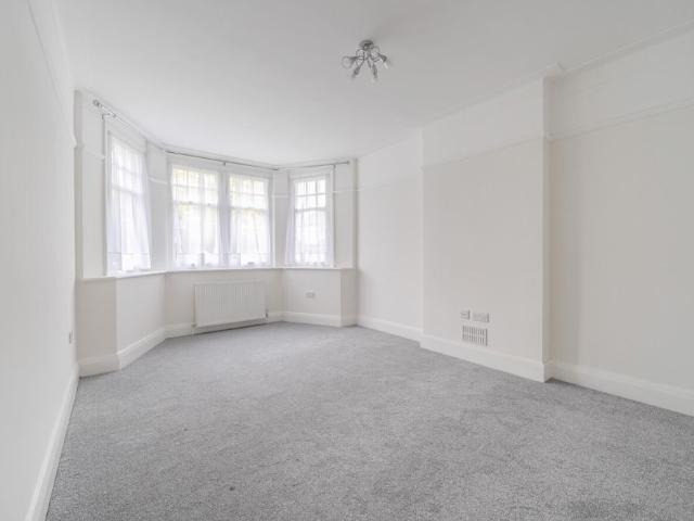 Forest Rise, London, E17