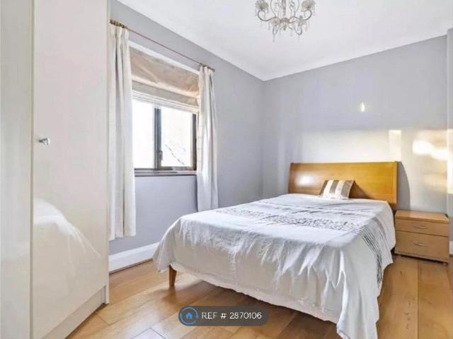 Forestdale, London N14, Room to rent, £953 pcm | PrimeLocation