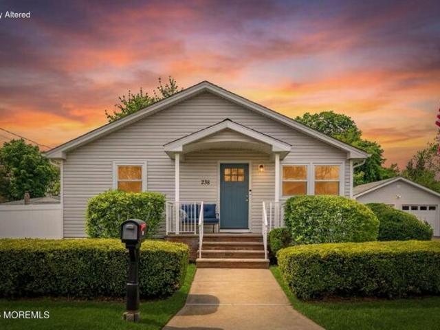 Forepeak Ave, Beachwood, Home For Sale